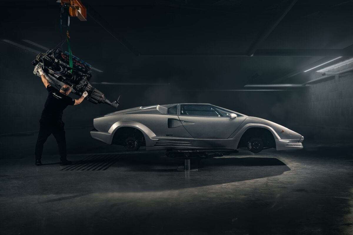 1971-1990 Lamborghini Countach buying guide from Magneto magazine - Magneto