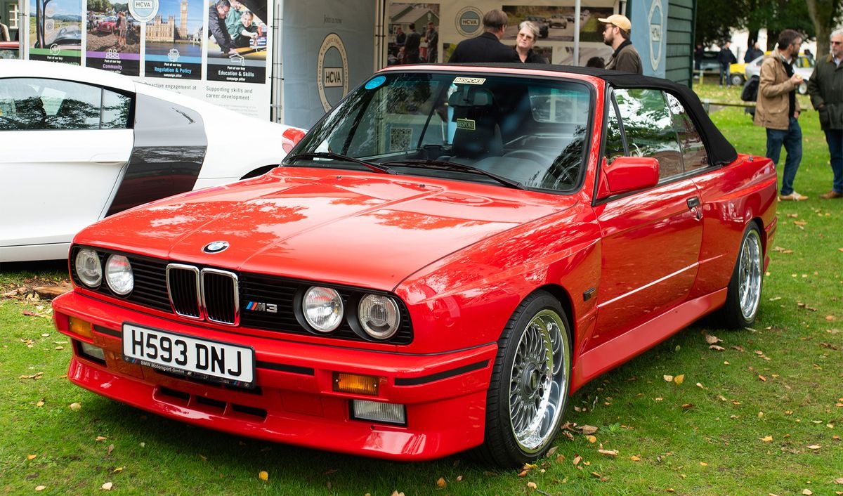 DVLA confirms major changes to classic vehicle registration rules. Here ...